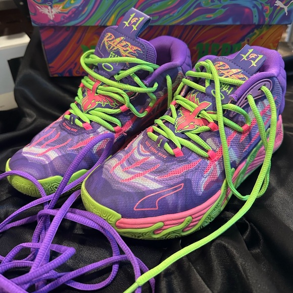 Puma | Shoes | Puma Mb3 Toxic Melo Youth Size 55 | Poshmark